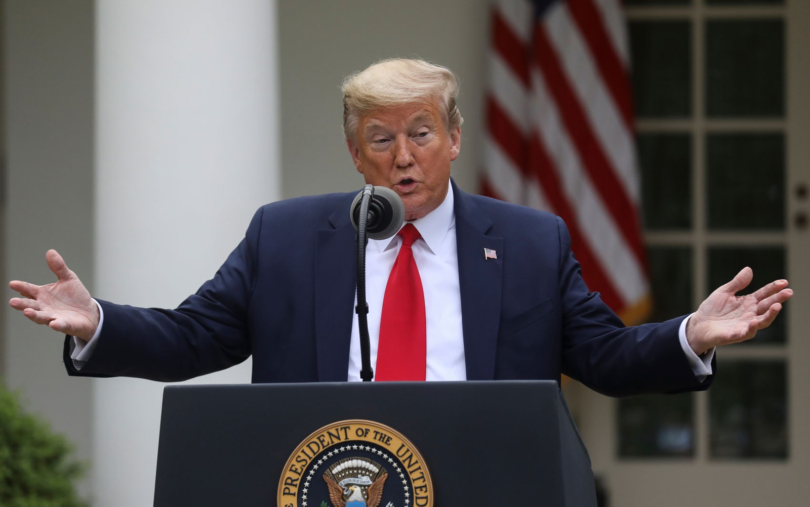 Facebook e Instagram bloqueiam conta de Donald Trump - Anota Bahia