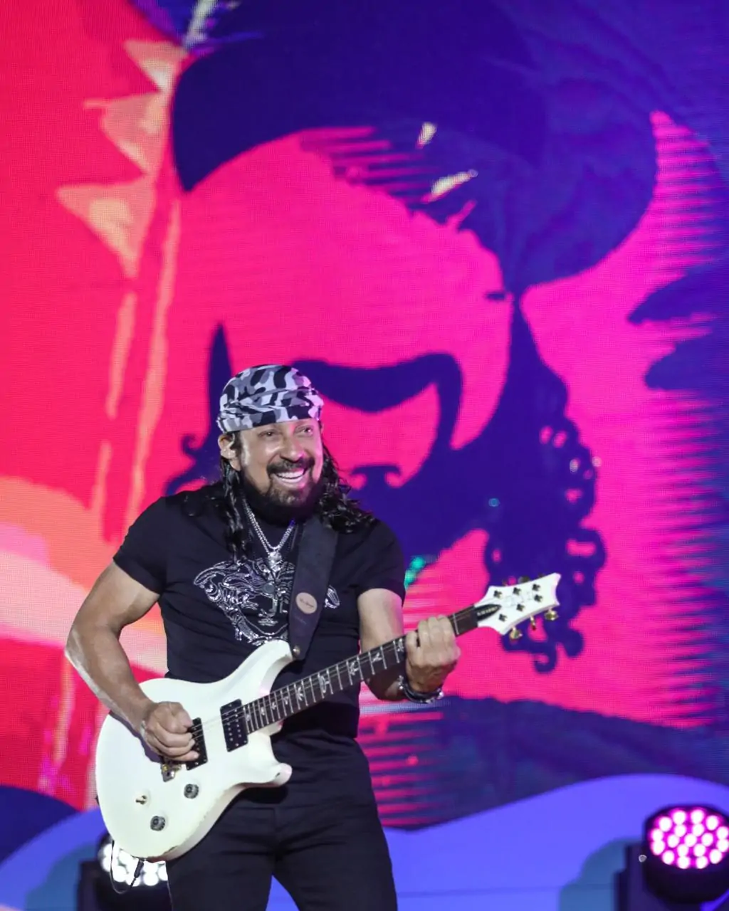 Bell Marques anuncia próxima live para o dia 22 de agosto - Anota Bahia