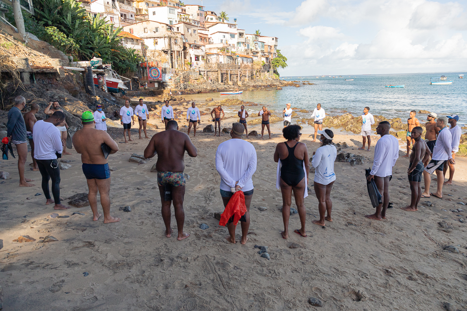 Fotos: Paramana Nature coletou resíduos na Baía de Todos os Santos ...