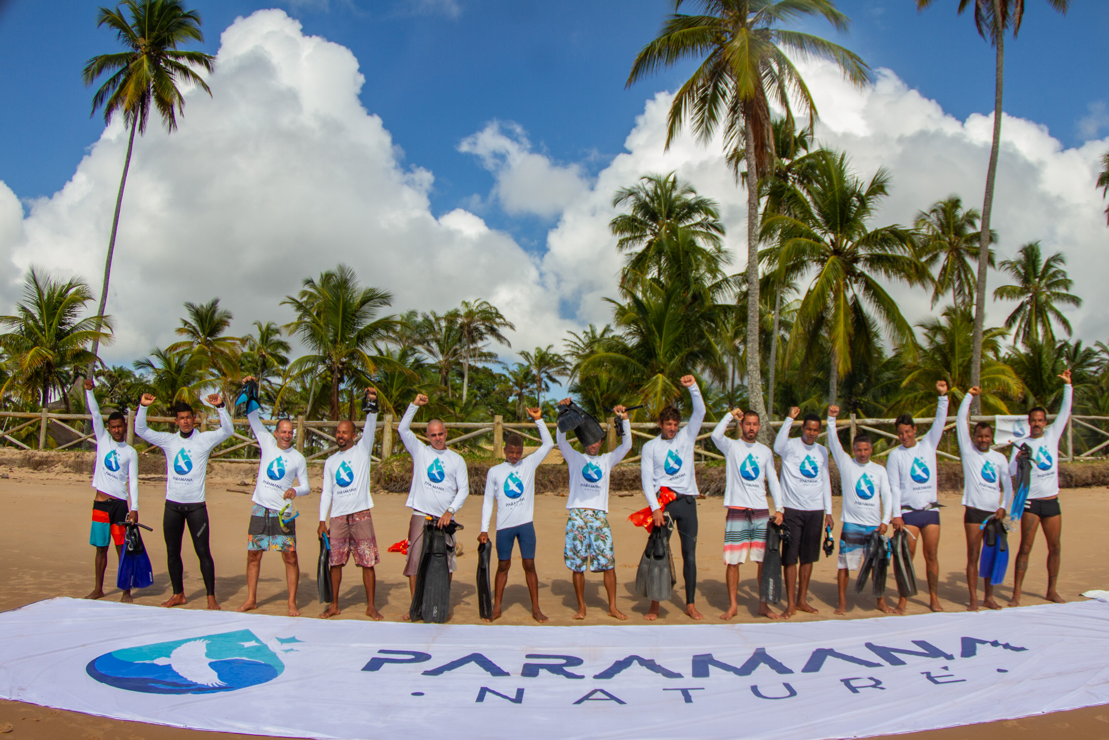 Fotos: Paramana Nature coletou meia tonelada de resíduos do mar da ...