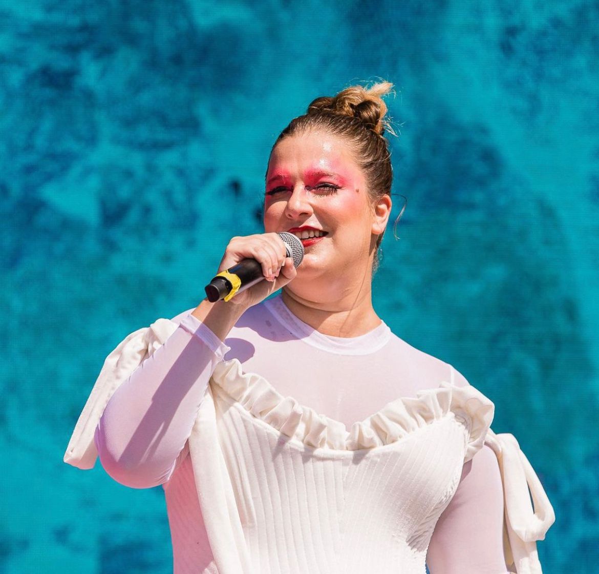 Alice Caymmi lança single de álbum que comemora 10 anos de carreira ...