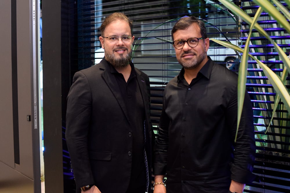 Fotos: Clínica Guimarães Lima foi inaugurada reunindo convidados na ...