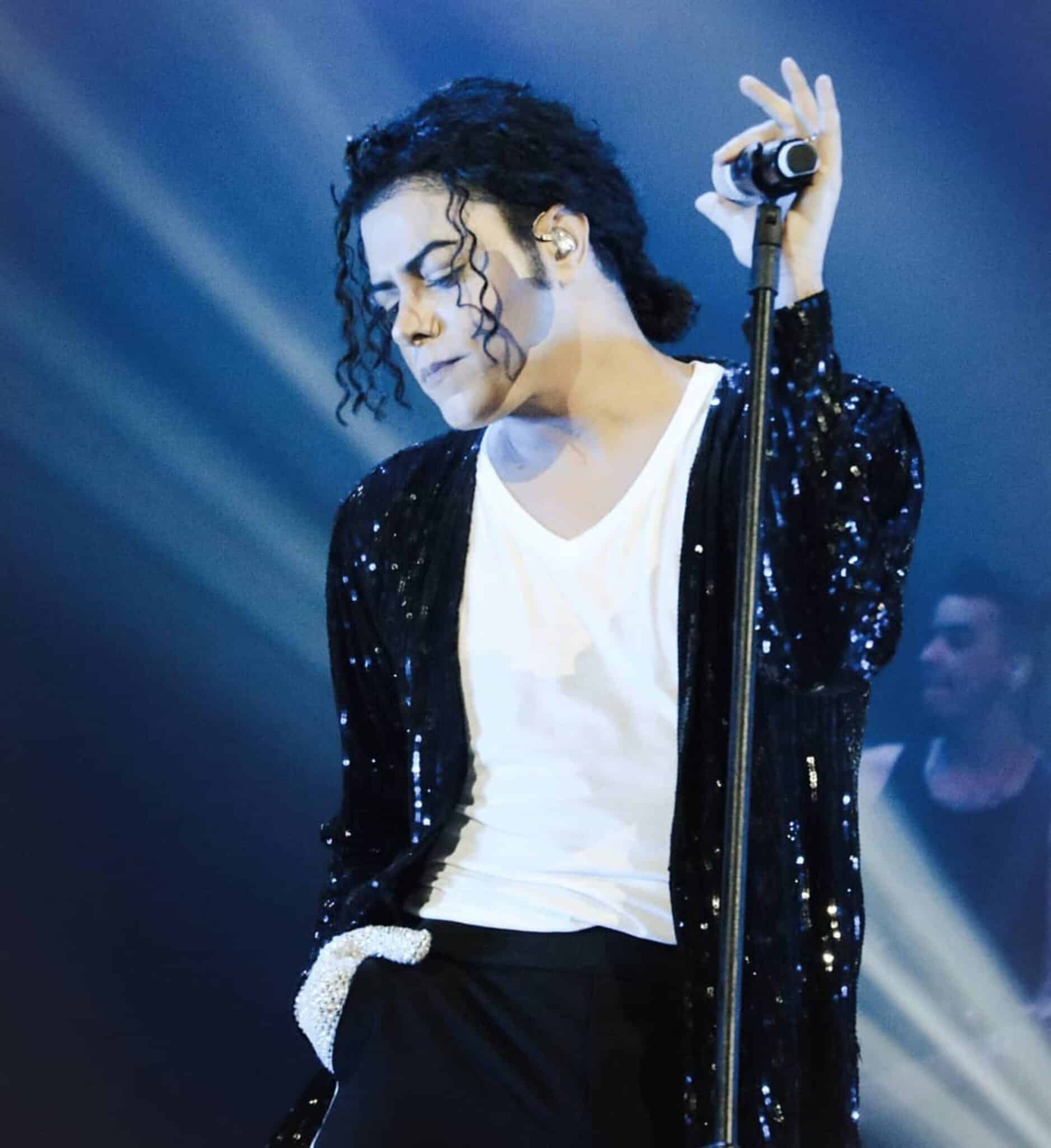 Rodrigo Teaser apresenta tributo a Michael Jackson em Salvador - Anota ...