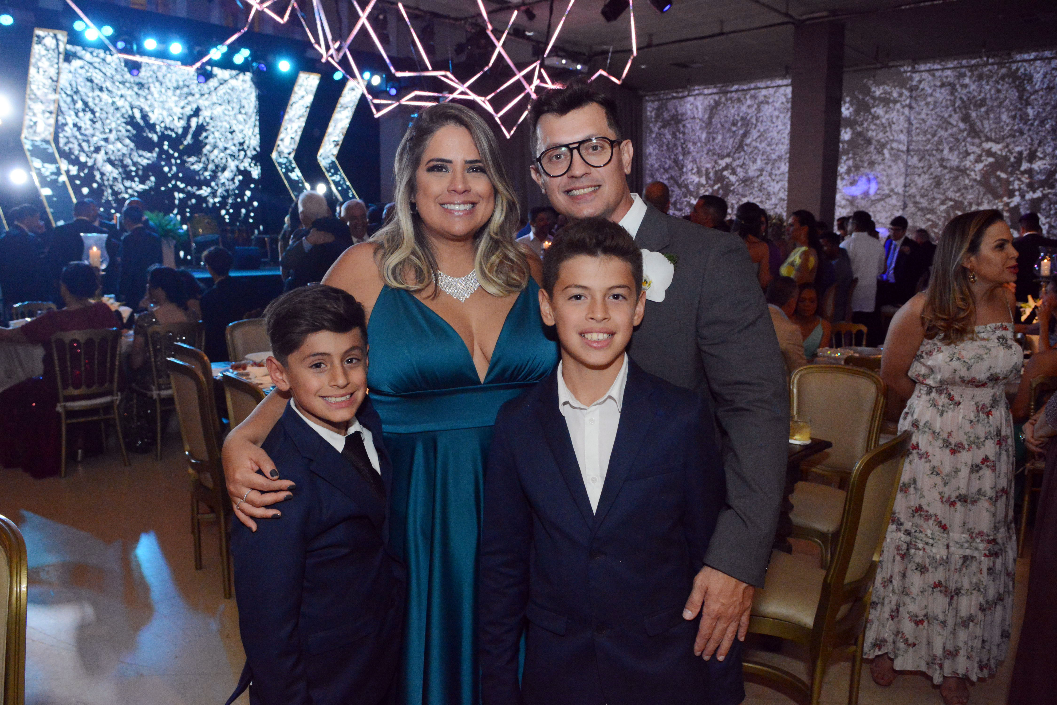 Fotos: Clarissa Chagas e Geraldo Fernández se casaram com festa no ...