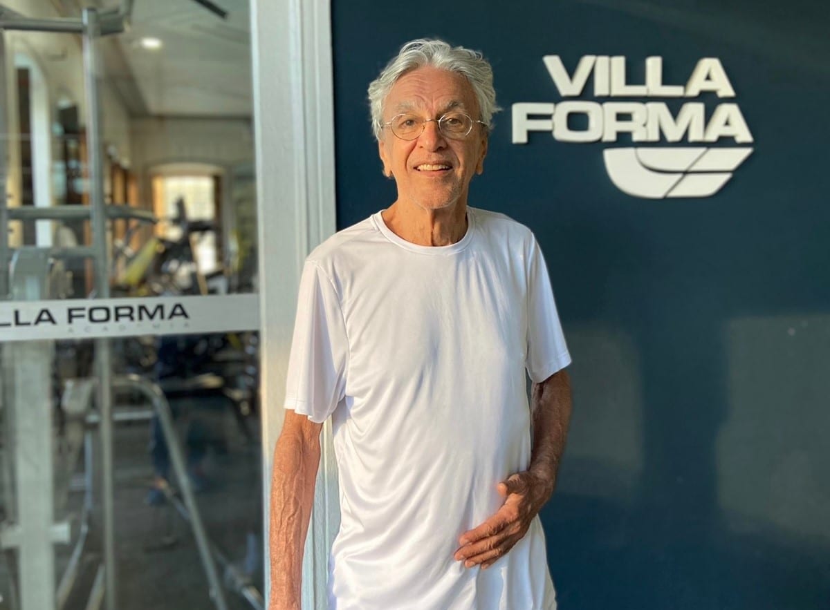 Caetano Veloso e Daniel Boaventura visitam academia Villa Forma em ...