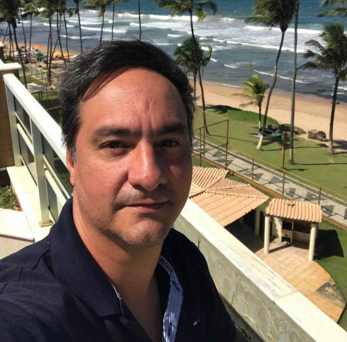 Alex Magno realiza workshop sobre autoconhecimento em Salvador - Anota ...