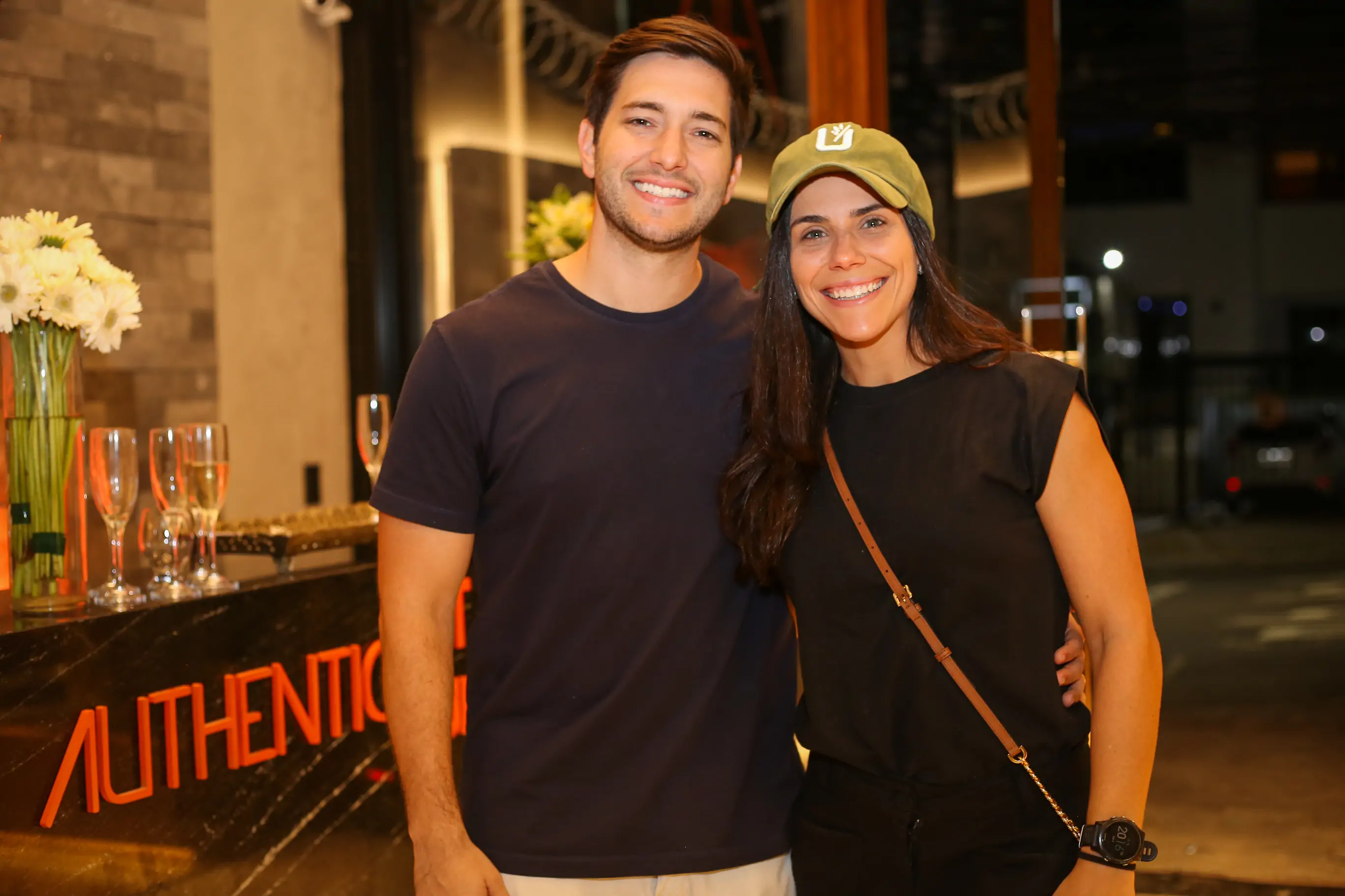 Authentic inaugurou nova sede com festa para convidados