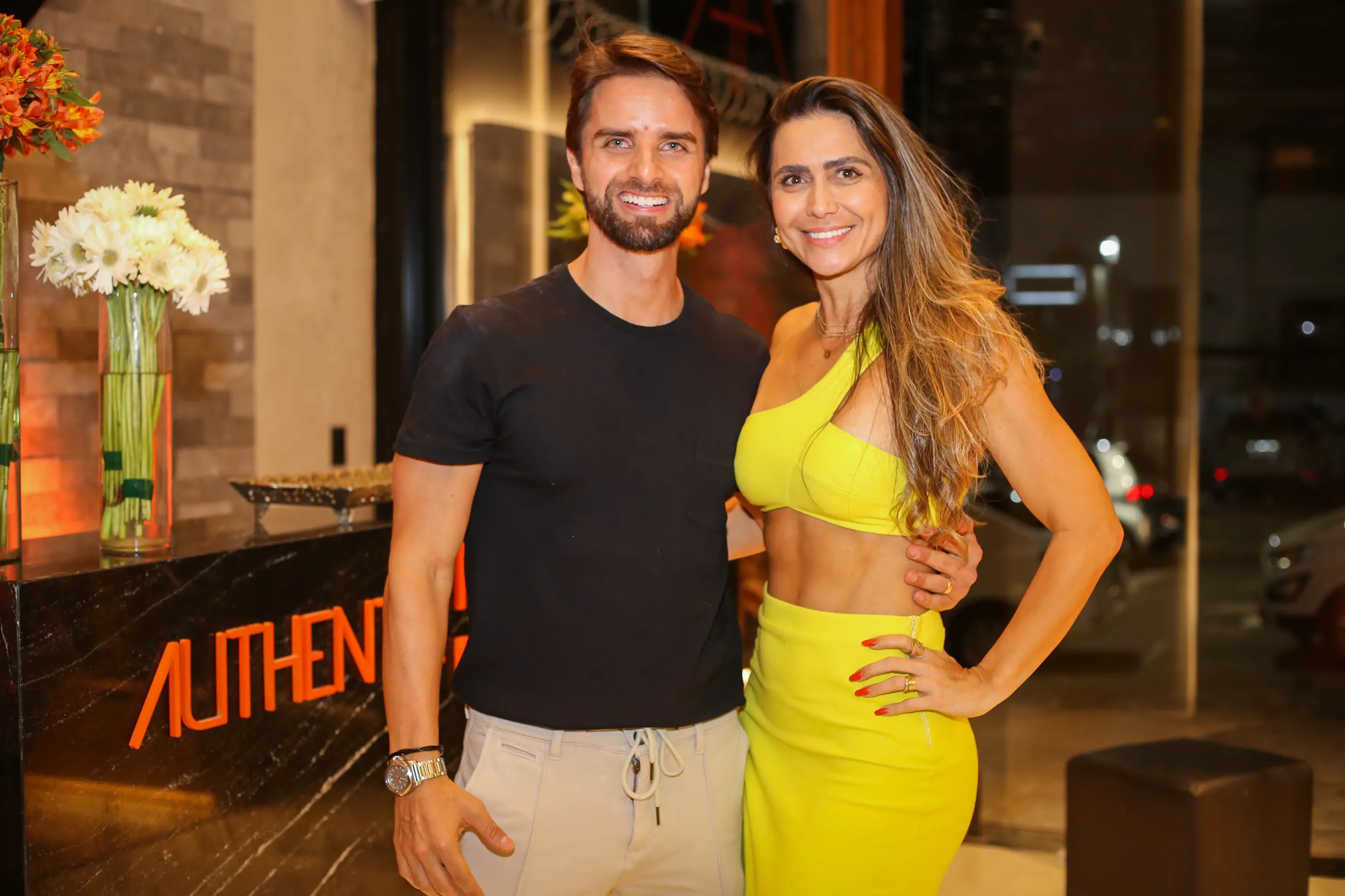 Authentic inaugurou nova sede com festa para convidados