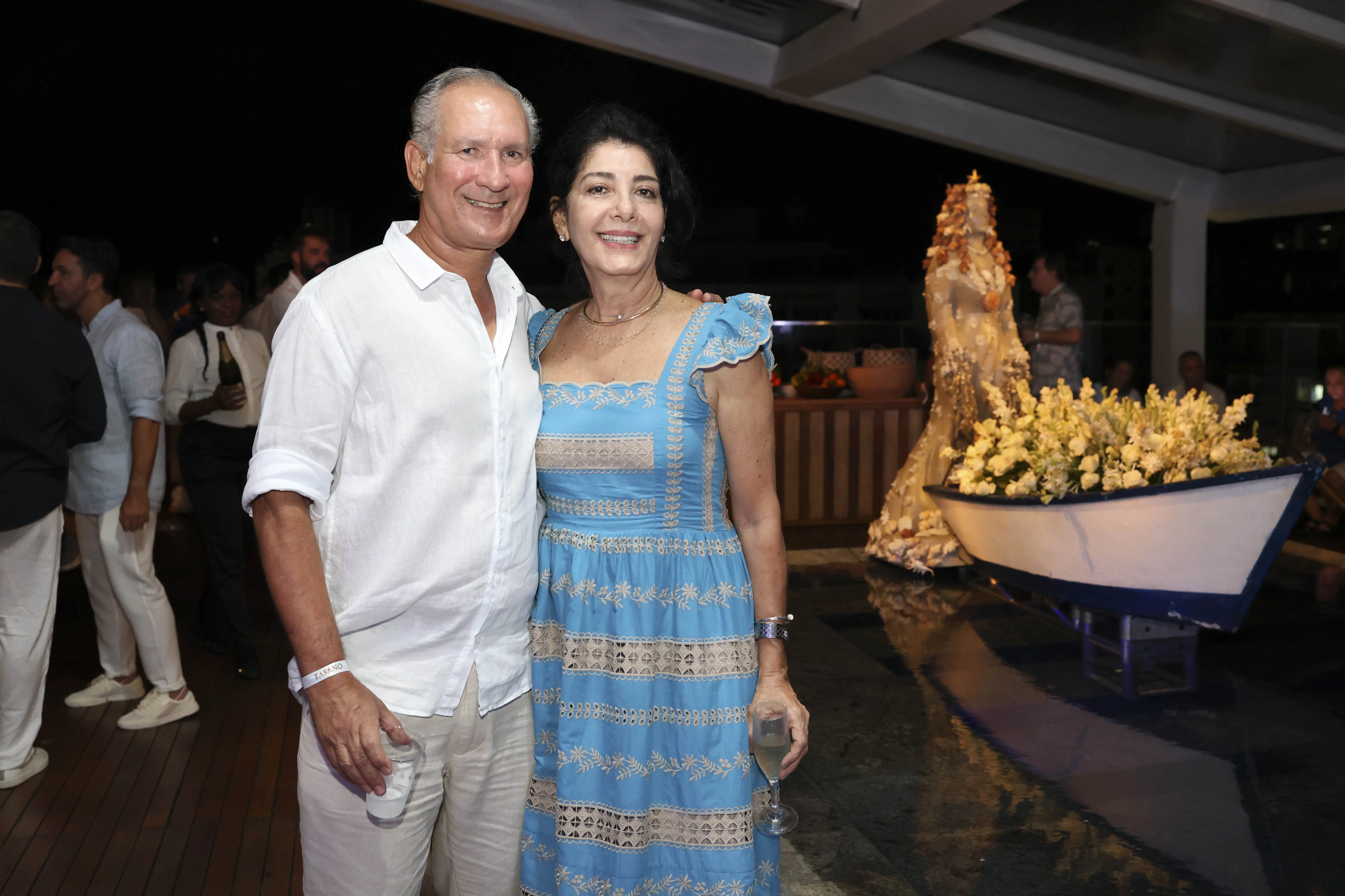 Noite de Iemanjá no Fasano reuniu baianos e turistas no rooftop