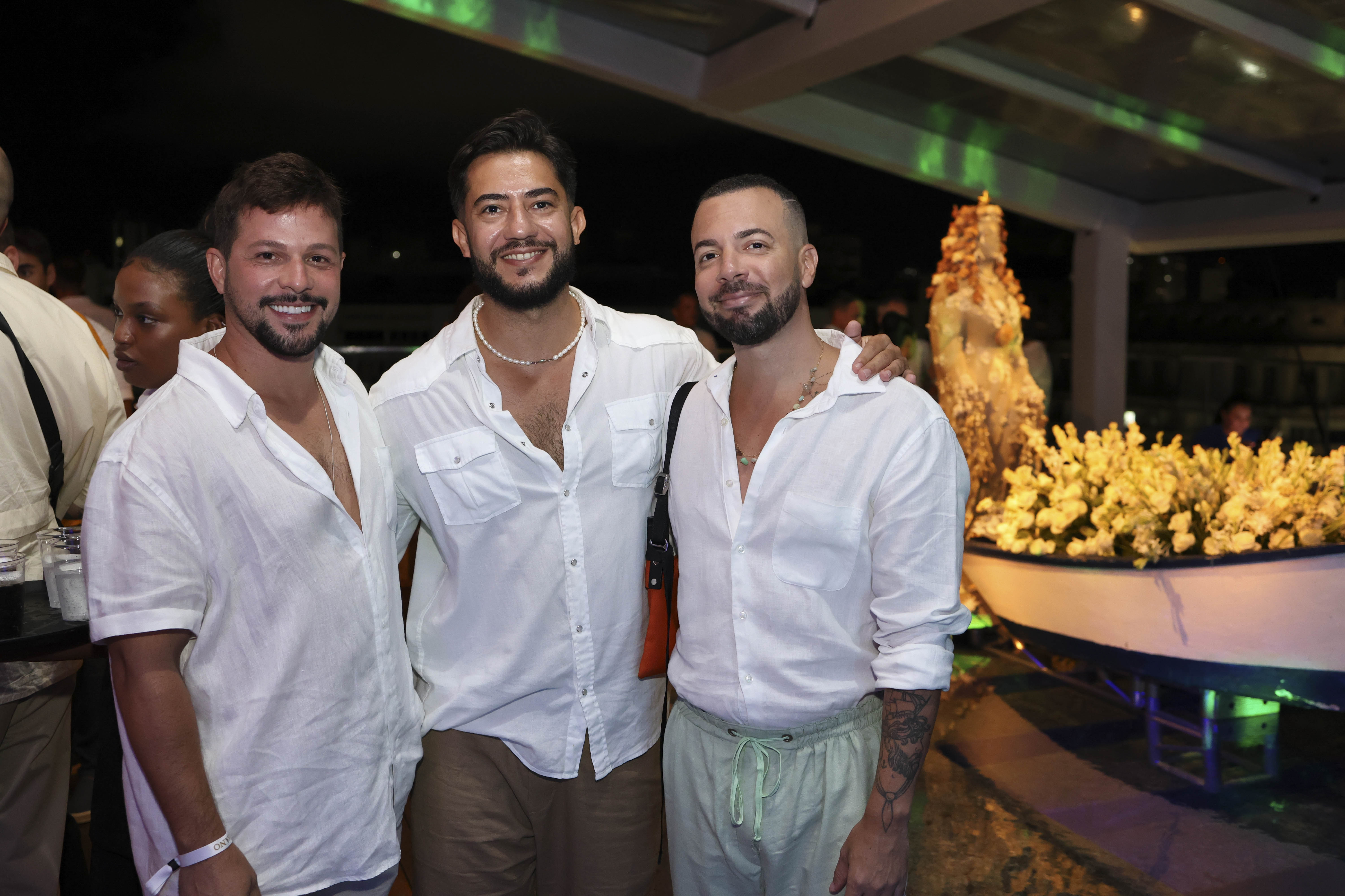 Noite de Iemanjá no Fasano reuniu baianos e turistas no rooftop