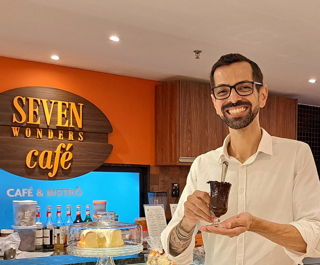 Seven Café promove ação com sabor de diversão e inclusão