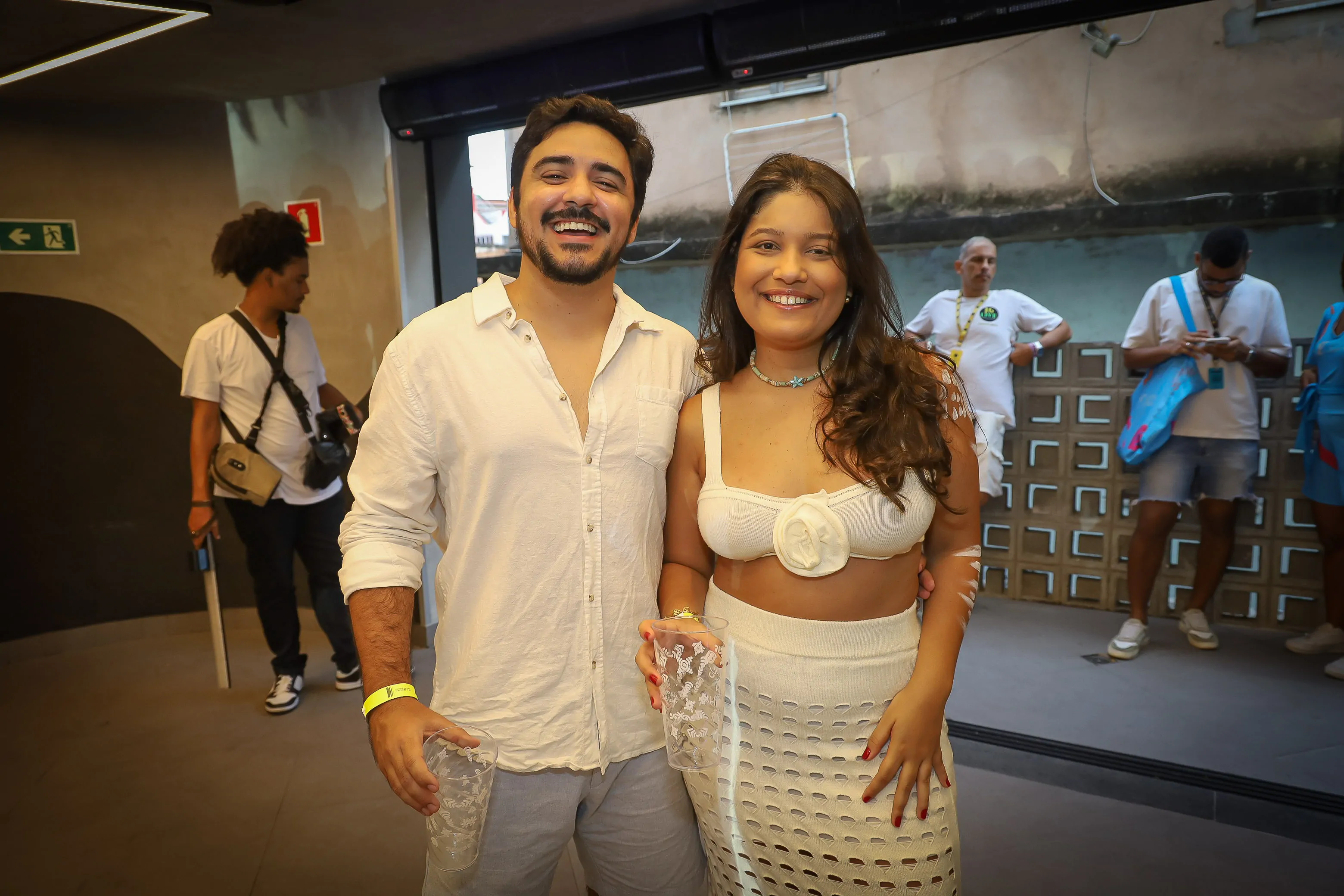 Fotos - "Universo Timbalada" reuniu personalidades no Candyall