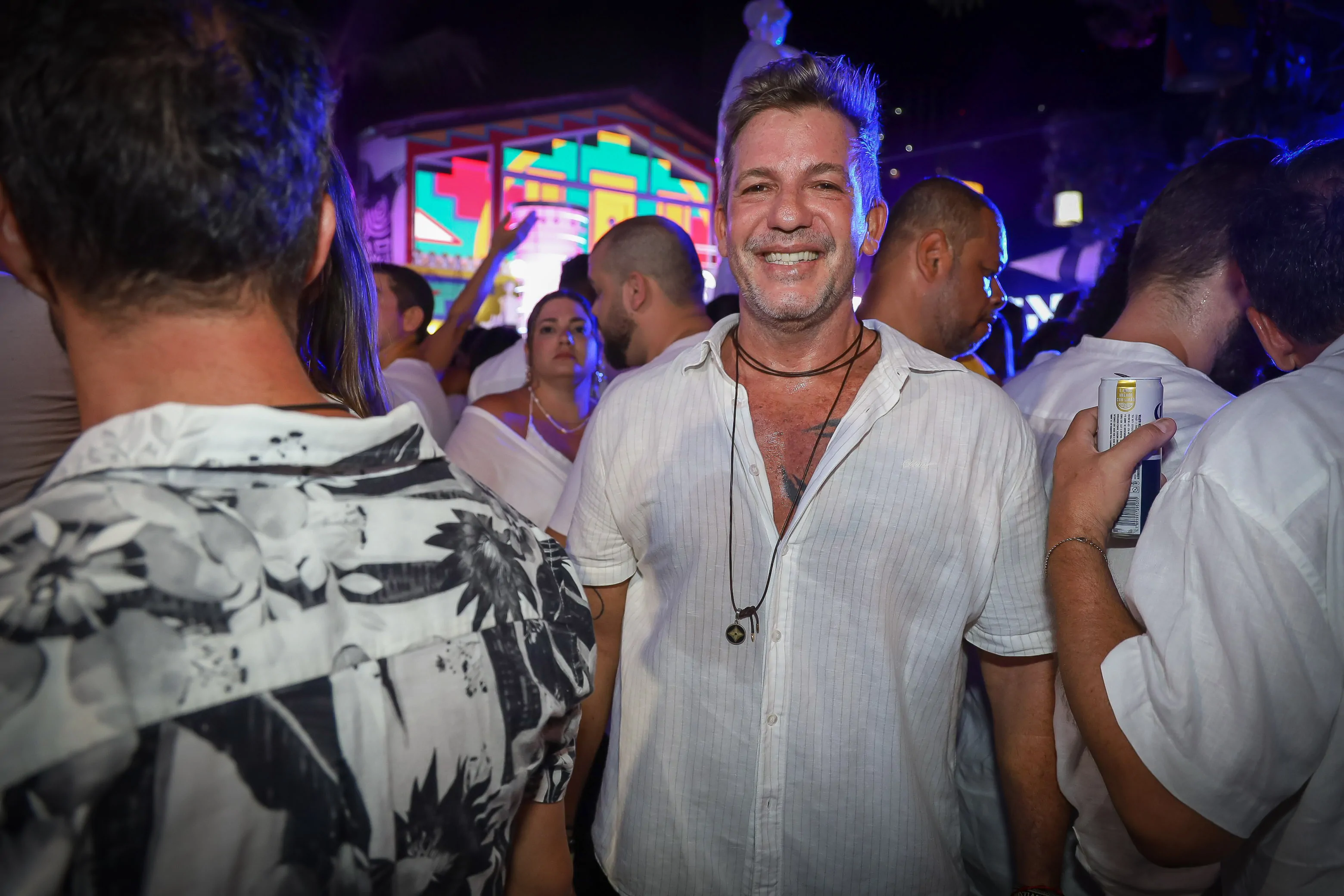 Fotos - "Universo Timbalada" reuniu personalidades no Candyall