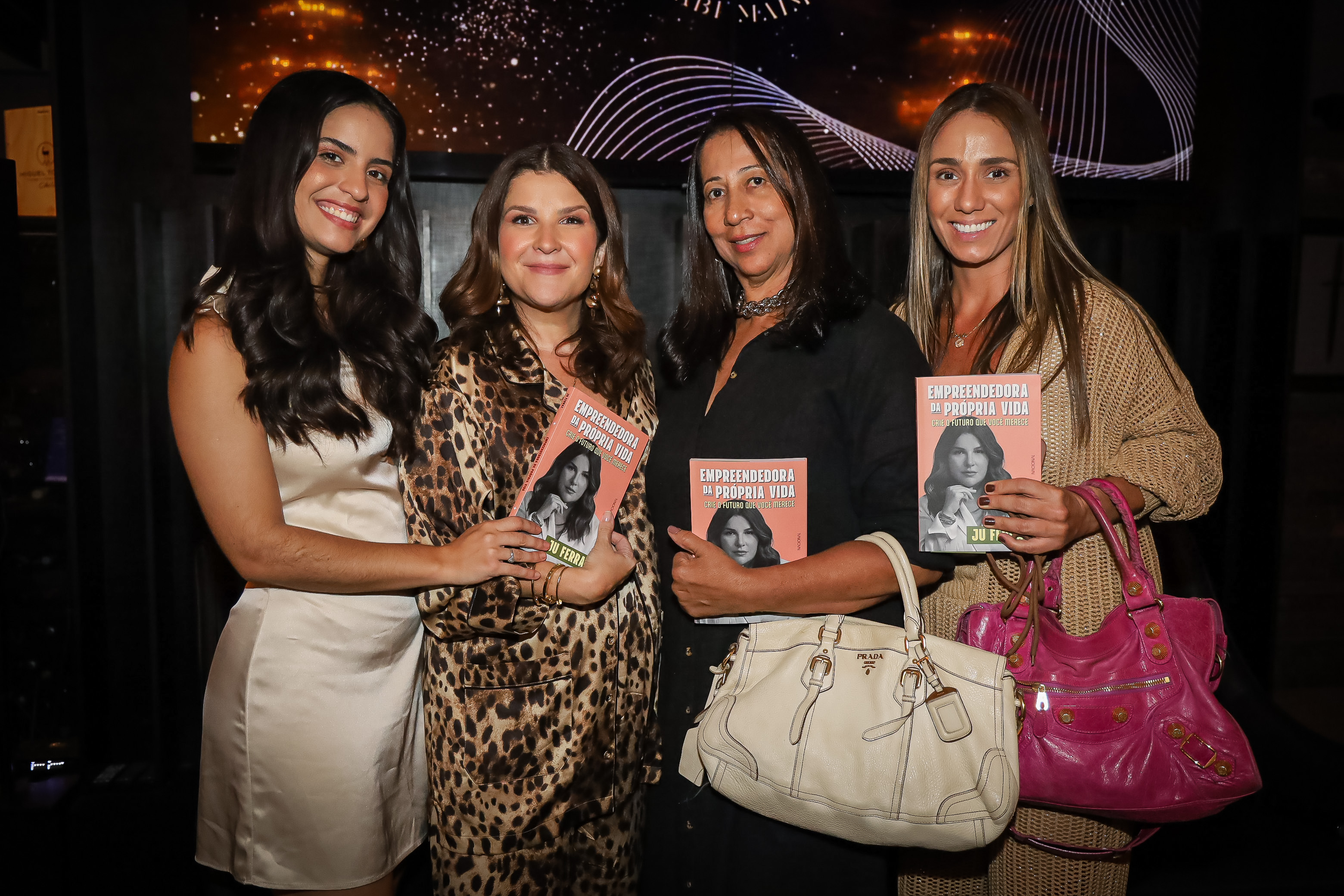 Fotos – Fabi Maimone recebeu Ju Ferraz no primeiro The Latvian Talks do ano