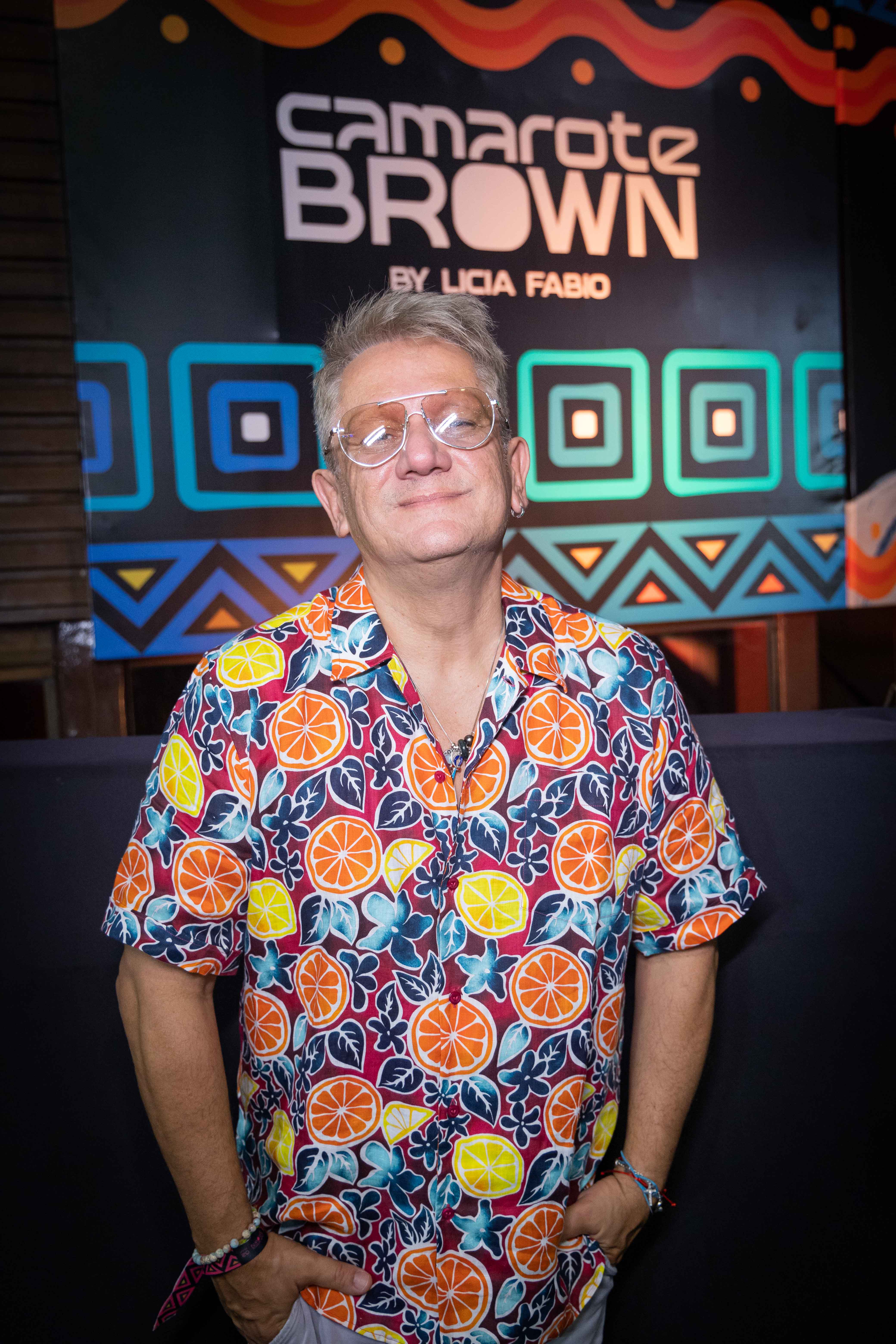 Fotos - Veja quem prestigiou o Camarote Brown no domingo de Carnaval