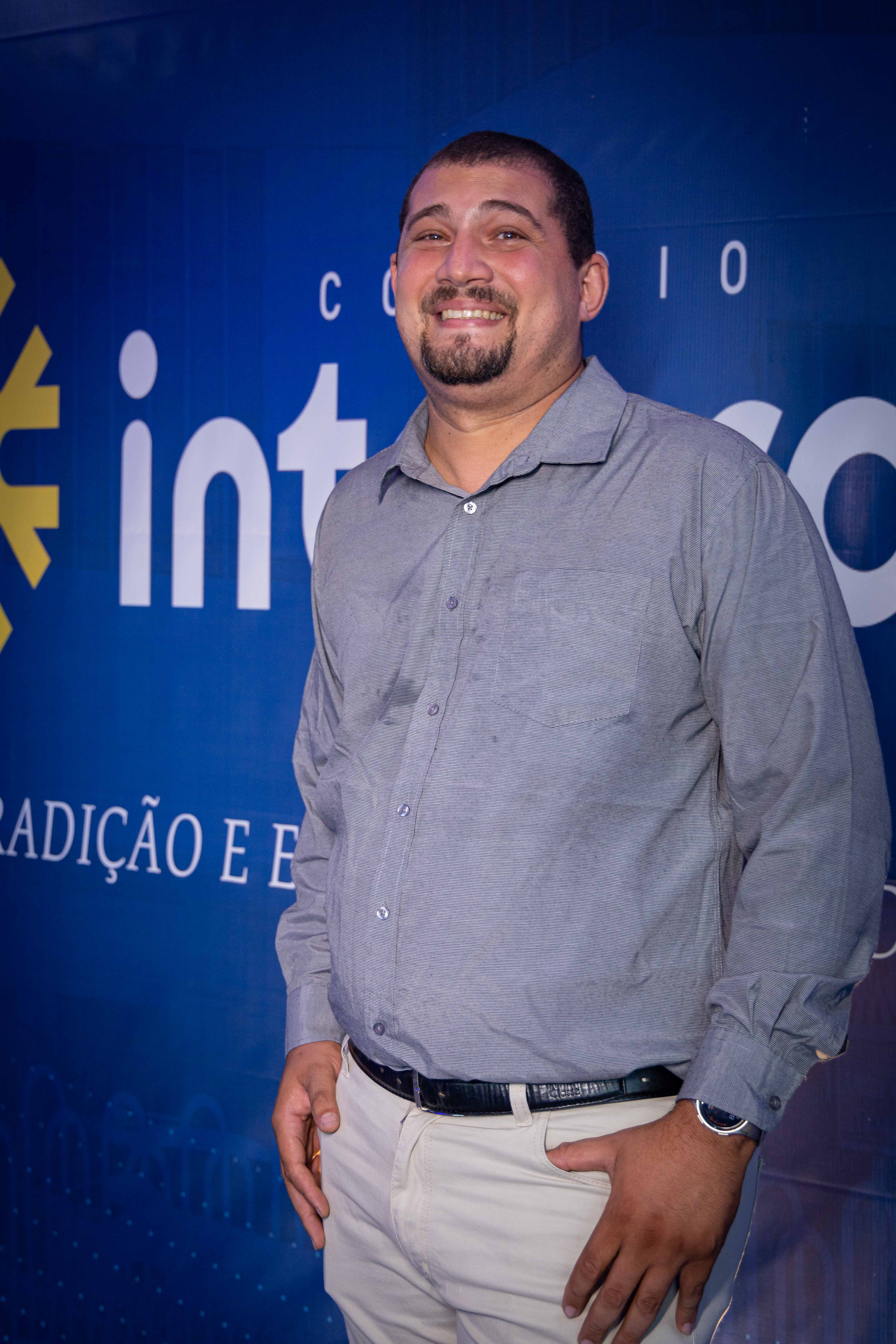 Fotos - Cerimônia celebra os 40 anos do Colégio Integral