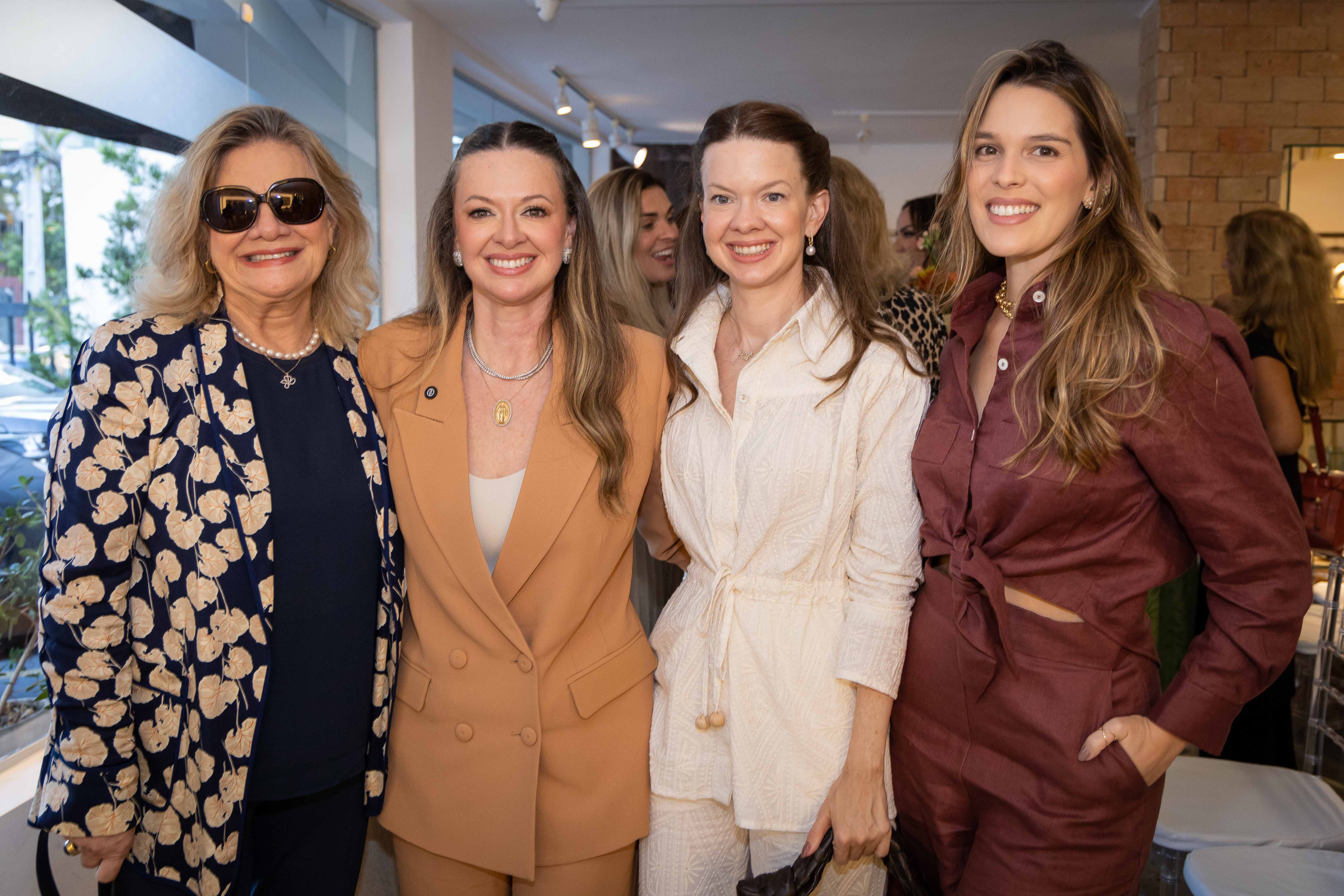 Fotos - Isabela Suarez e Ana Corrêa debatem o papel das mulheres no ...