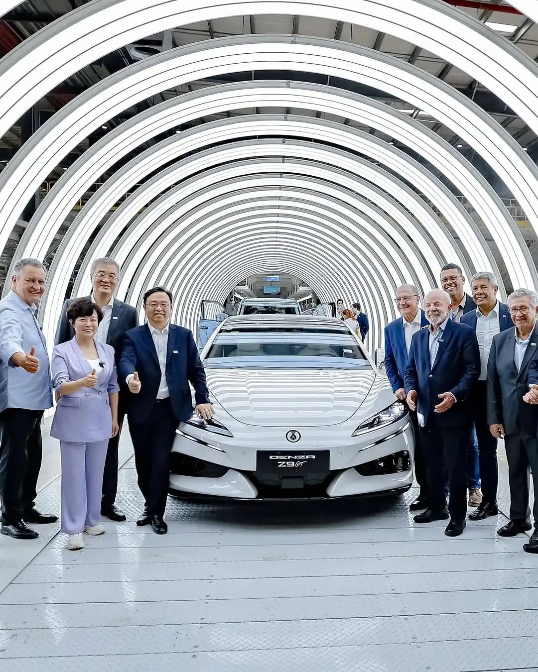 Lula inaugura complexo da BYD na Bahia - Anota Bahia