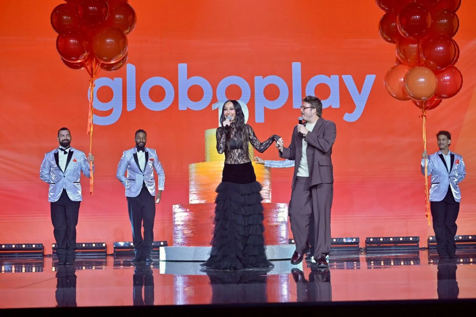 Sabrina Sato surpreende no Upfront Globo 2026 em noite de anúncios e ...