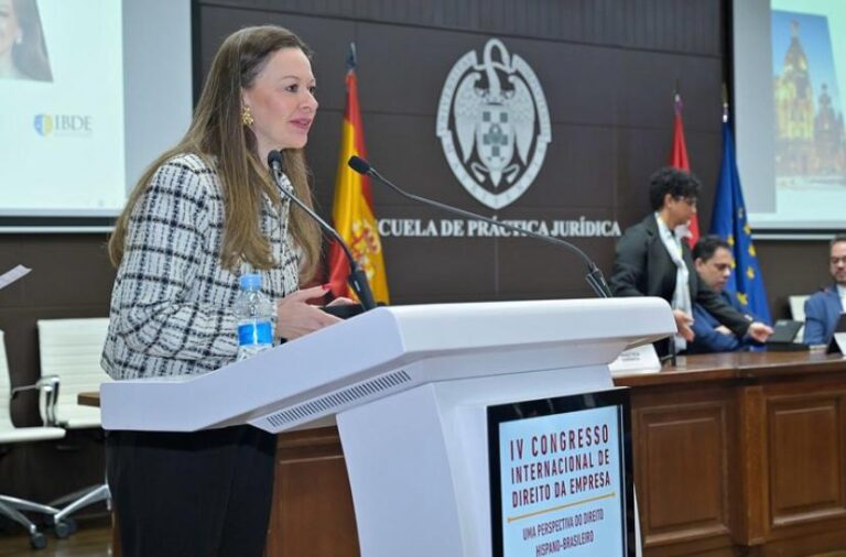 Isabela Suarez apresenta case de ilha da Baía de Todos-os-Santos em ...