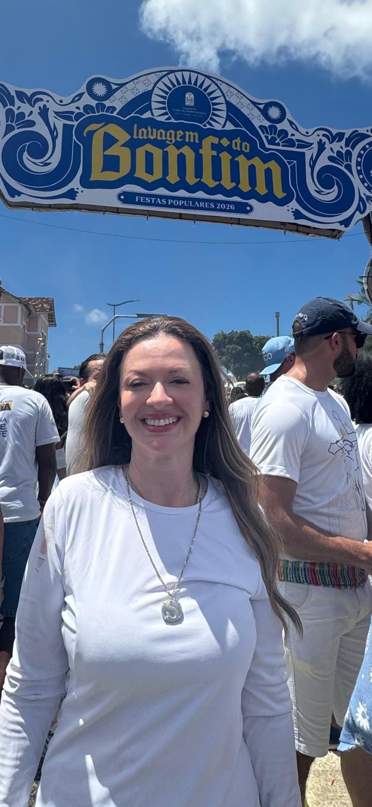 Isabela Suarez destaca forte ligação com a Lavagem do Bonfim